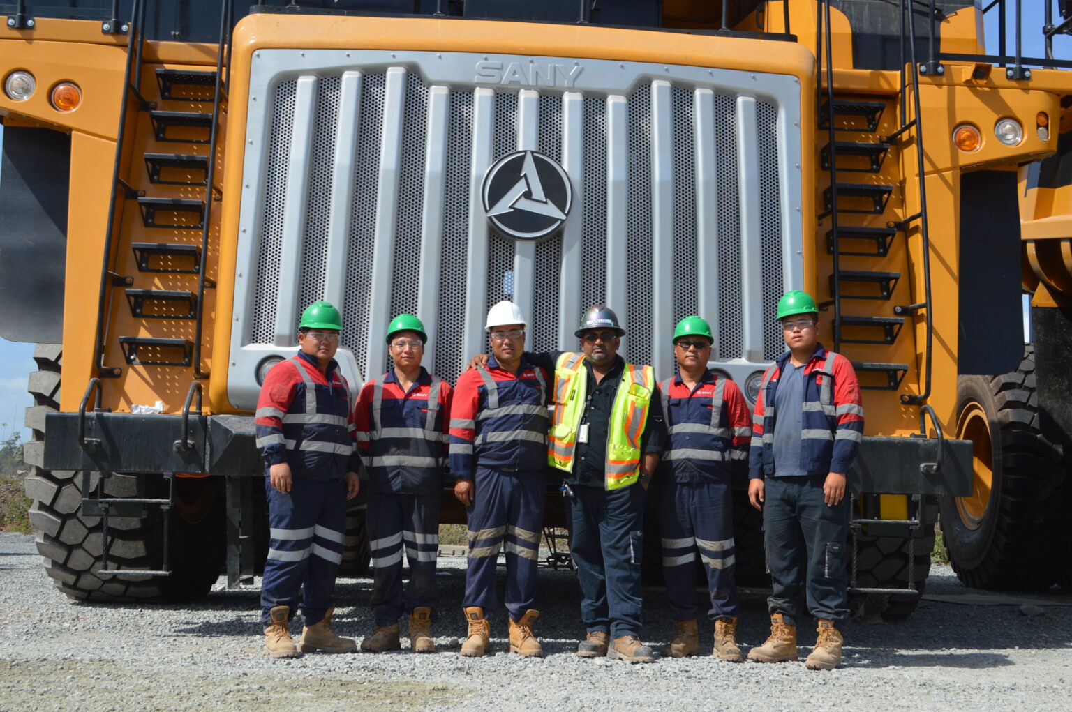 SANY 150-ton Mining Trucks, a First in Suriname – ZIJIN – Rosebel Gold ...